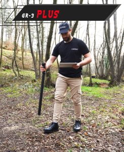 GR-3 PLUS 3D ground scanner is a small-size lightweight metal detector